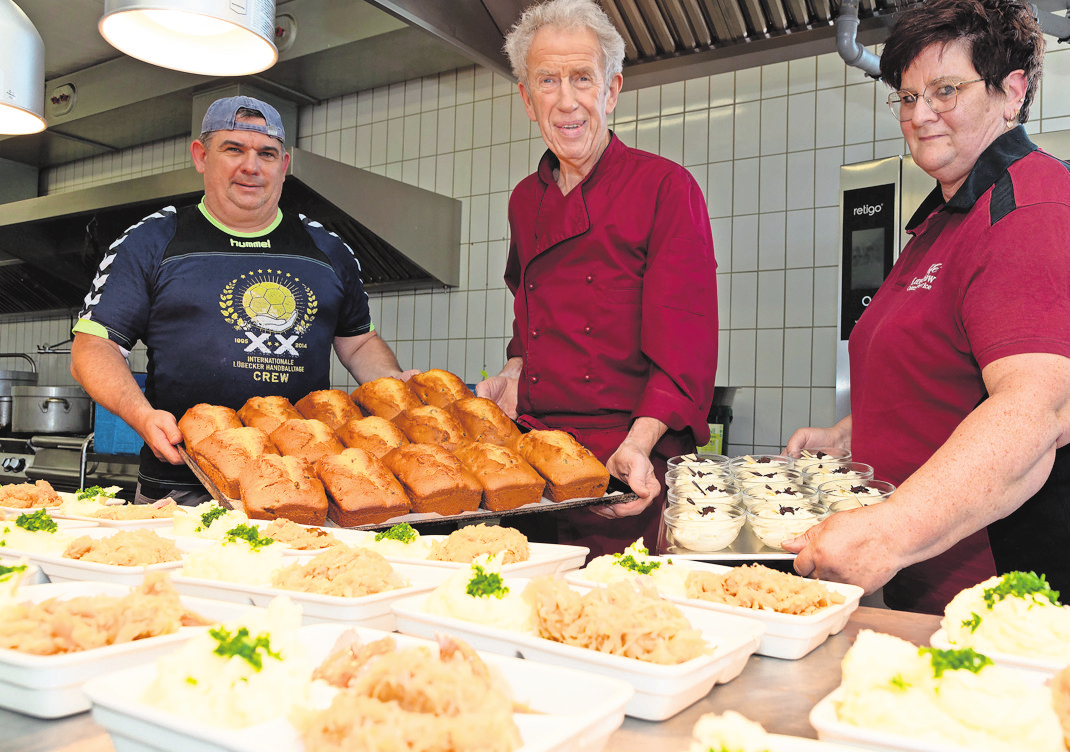 Hermann Lenschow ist mit seinem Catering-Unternehmen erfolgreich und ...