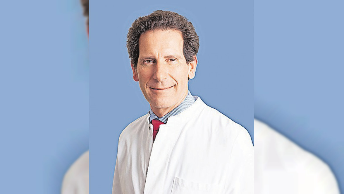 Dr. Andreas Kersten ist nach einer Auszeit wieder im Team der Augenärzte Westblick am Johanna ...